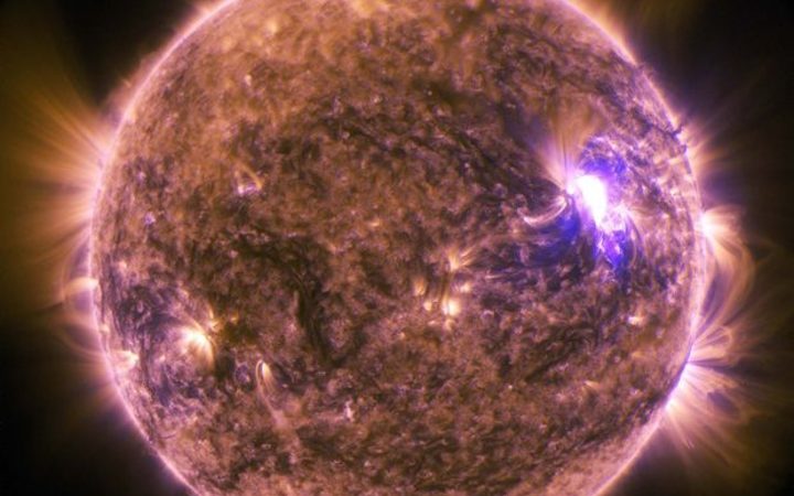 How hot is the sun? | New Zealand Geographic